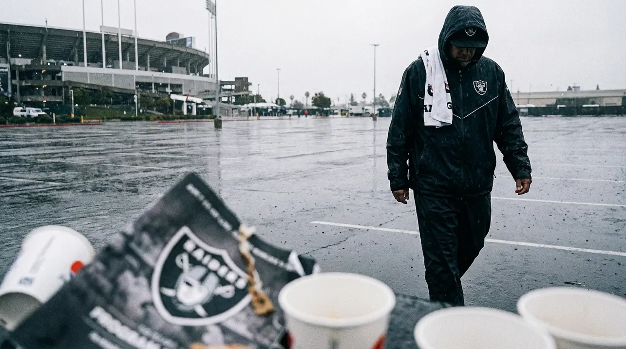 Outpoll | Raiders fall to NFL-worst 2-14 with loss to Giants, will ...